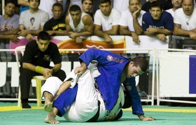 Basic Half Guard Positioning with Jake Mackenzie – BJJ Fanatics