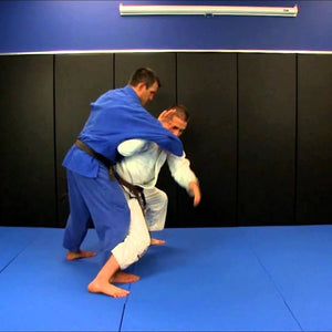 Slam Your Opponents To The Mat With The Tai Otoshi Judo Throw – BJJ Fanatics