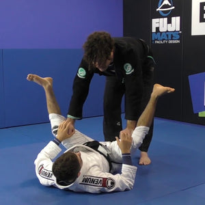 Bullfight Pass Defense from Mikey Musumeci – BJJ Fanatics