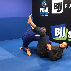 Knee Bar Fundamentals with Gabriel Arges – BJJ Fanatics