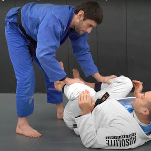 Open Guard vs Closed Guard BJJ – BJJ Fanatics
