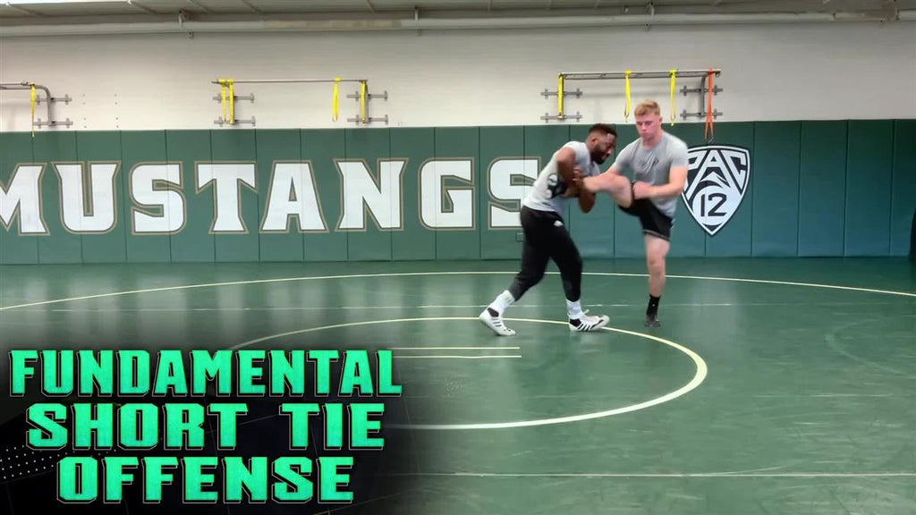 Fundamentals Short Tie Offense by Chris Chionuma – BJJ Fanatics