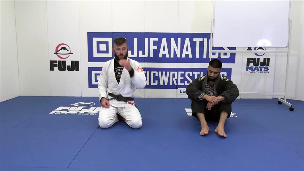 How to Defend Against Everyone by Chris Paines – BJJ Fanatics