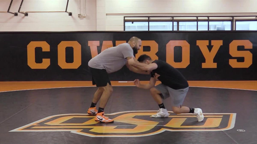 The Complete Guide To Wrestling Defense Volume 1: Head Hands Defense ...