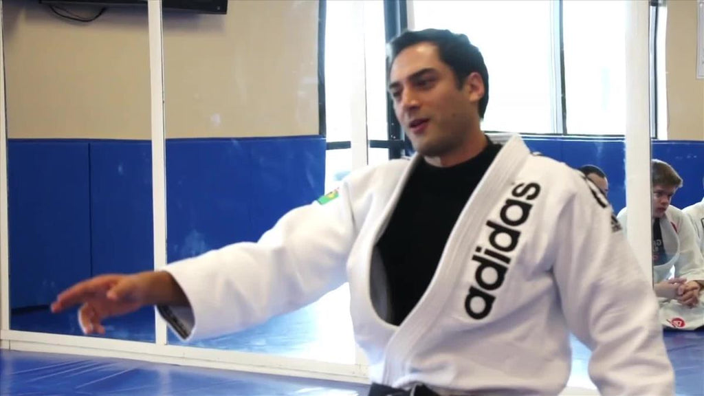 The Triangle Choke Seminar by Roy Dean – BJJ Fanatics